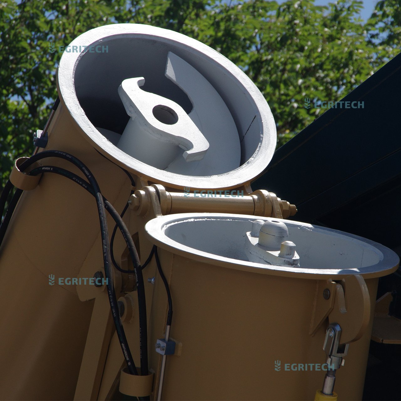 Бункер-накопичувач перевантажувальний БНП-40 EGRITECH купити в Техноторг - Technotorg